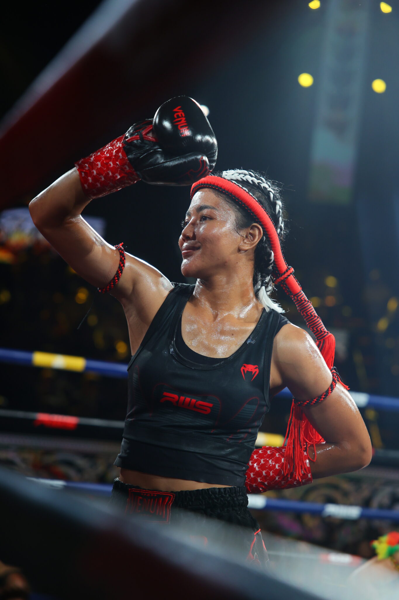 Duangdawnoi vs. Regan Gowing: Odds Breakdown for ONE Friday Fights 137 ...